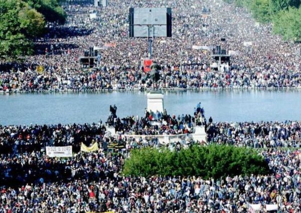 Louis Farrakhan’s Million Man March Inspired 1.5 Million Black Voters ...