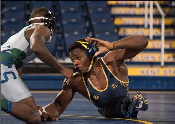 Zion Clark: Wrestler With No Legs Set To Make MMA Debut | How Africa News