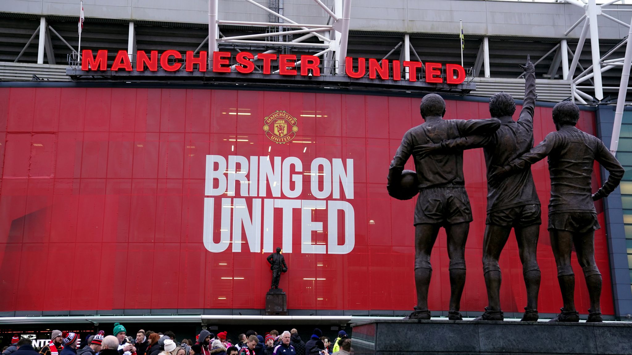 Qatar’s Sheikh Jassim Withdraws Bid To Buy Man Utd | HowAfrica Latest ...