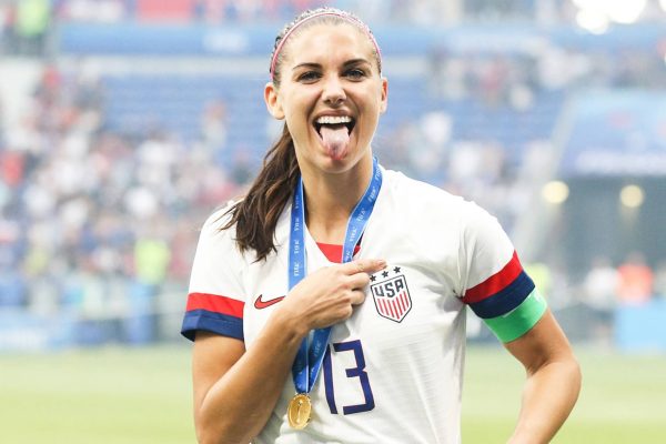 Alex Morgan Biography, Career, Records, Books, Husband, Daughter ...
