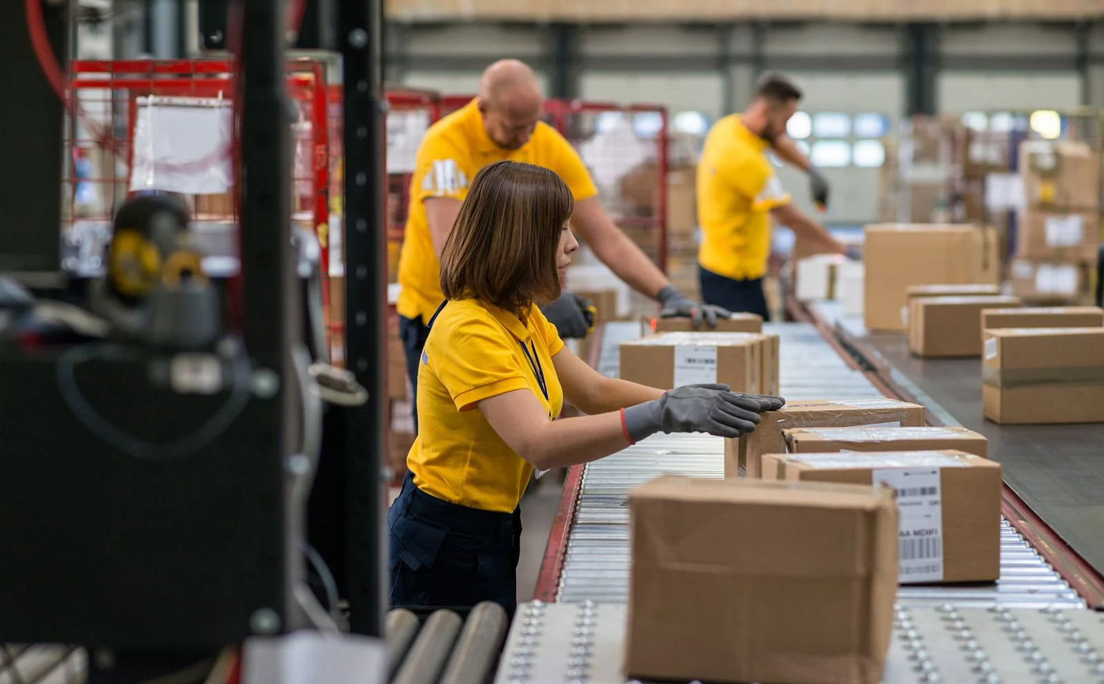 Top 5 Well-Paid Positions in Warehousing in Canada | HowAfrica Latest ...